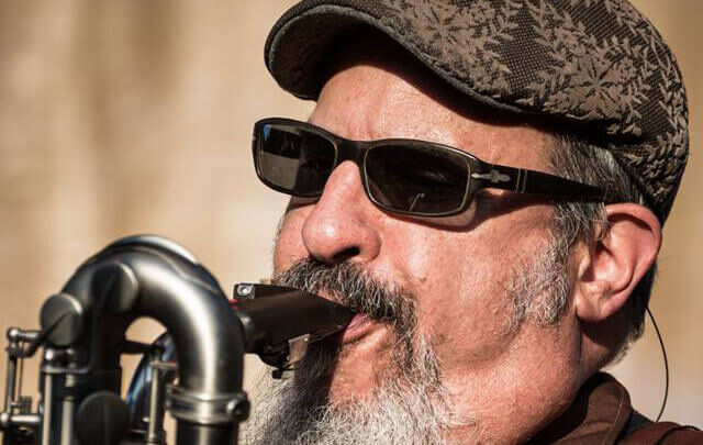 Interview with Steve Berlin of Los Lobos - Folk and Tumble