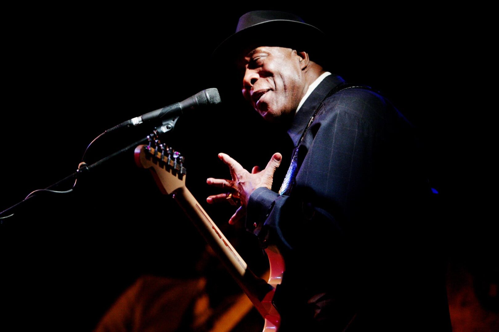 The Blues Don’t Lie - Buddy Guy - Folk and Tumble The Blues Don’t Lie - Buddy Guy - Folk and Tumble